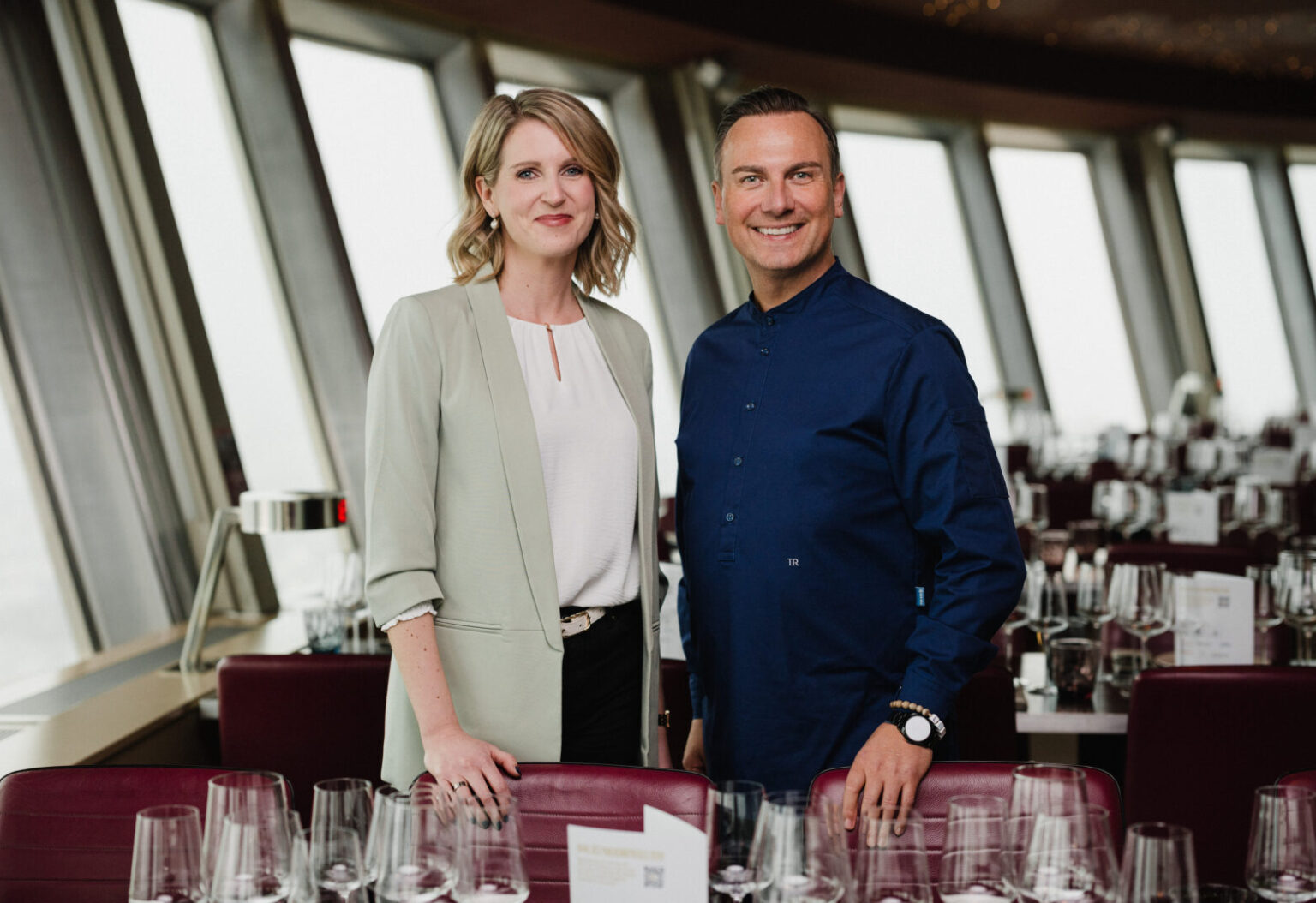 55 Jahre Fernsehturm Berlin ╱ Tim Raue zaubert ein Geburtstagsmenü - Mr ...